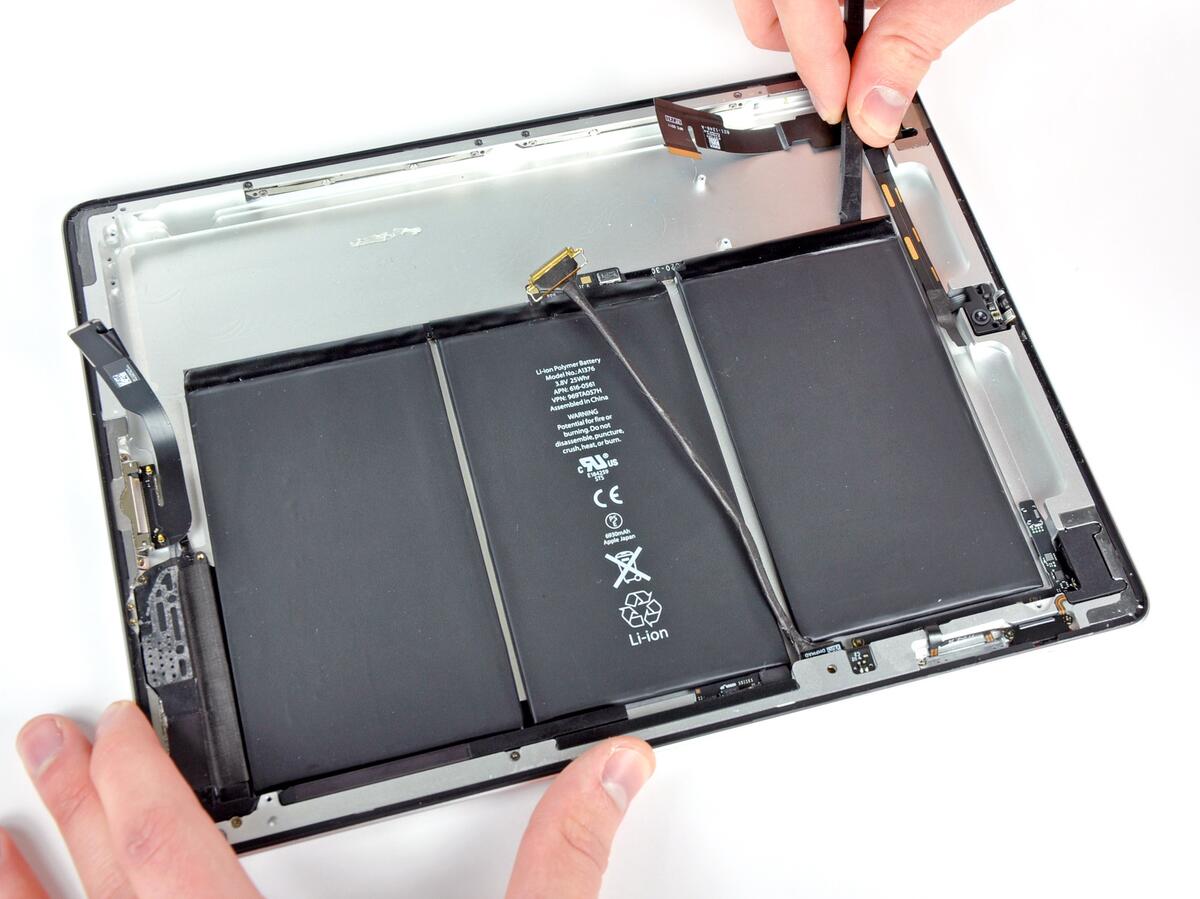 iFixIt zerlegt iPad 2 | Mac Life
