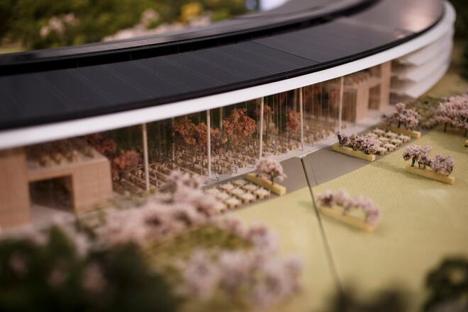 Apple Campus 2: Cafeteria für rund 12.000 Apple-Mitarbeiter nimmt ...