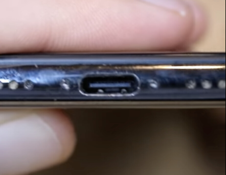 Ingenieur integriert USB-C-Port in iPhone | Mac Life