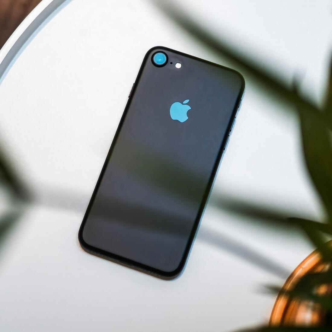 Apple Patent: iPhone komplett aus Glas - Revolution im Smartphone ...