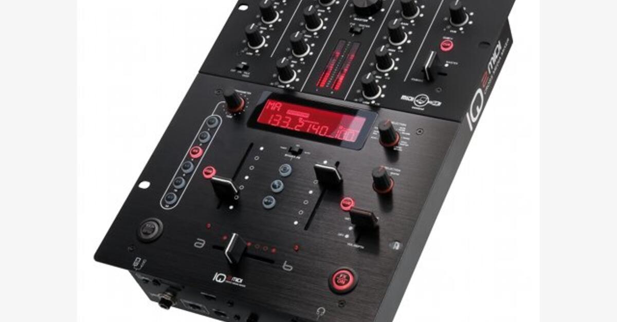 Test: Reloop IQ2 MIDI | Mac Life